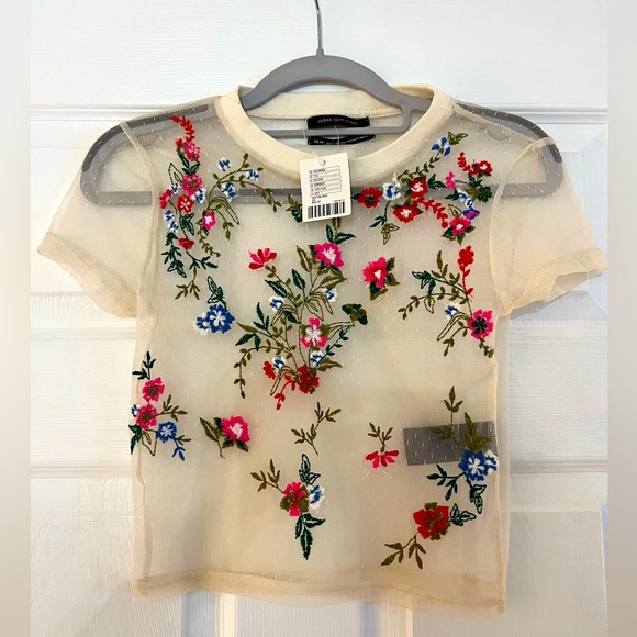 Urban Outfitters | Tops | Urban Outfitters Embroidered Flower Crop Top ...